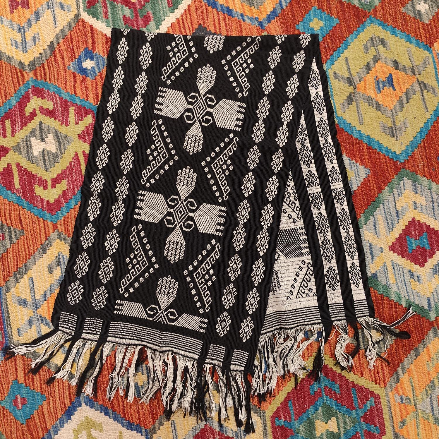 Ceremonial Handmade Cotton Altar Cloth Black White (128x41cm) - Ocean ...